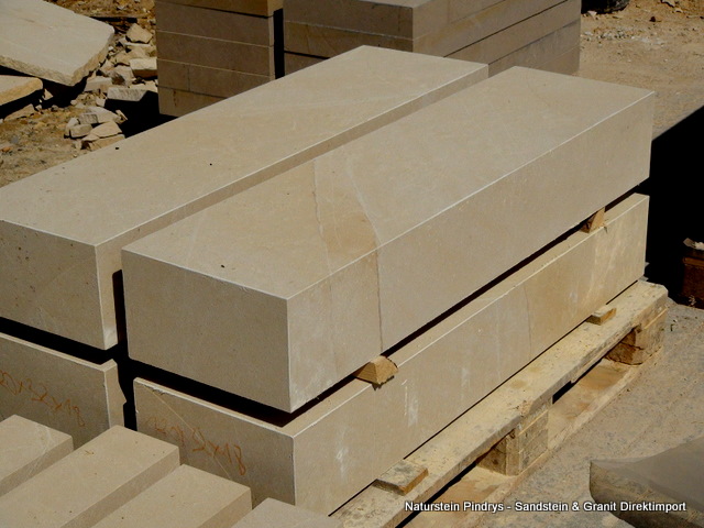 Sandstein Blockstufen, Sandsteinstufen, Treppen, Mauersteine